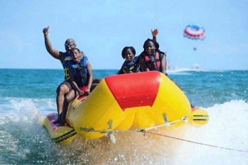 Banana Boat Ride in Myrtle Beach | Downwind Sails Watersports